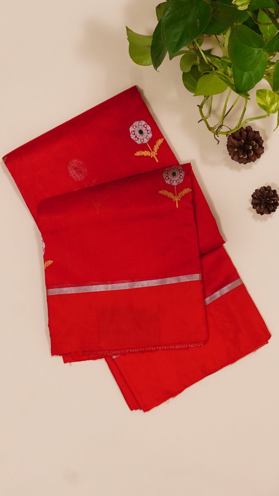 Bright Red Chanderi Silk Saree with Satin Self Border – Vaarahi silks